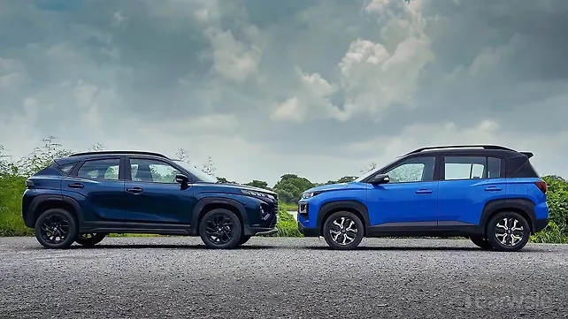 Maruti Fronx AMT vs Hyundai Exter AMT: Space, Features, Mileage ...