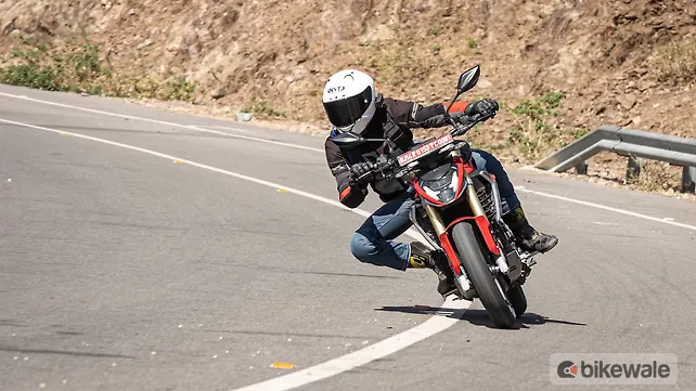 Hero Xtreme 250R Price - Mileage, Images, Colours | BikeWale