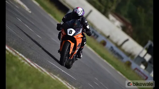California Superbike School: Unlearn to learn - BikeWale