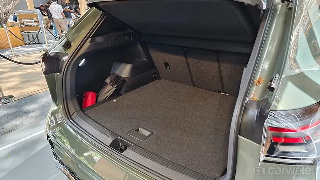 Volkswagen Tiguan R-Line launched: Now in Pictures - CarWale