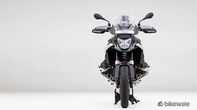 BMW R 1300 GS: Road Test Review - BikeWale