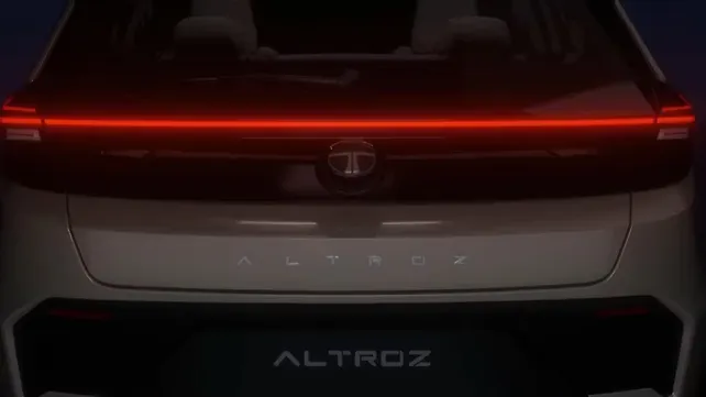 Tata Altroz Facelift First Images Out ahead of 22 May Launch - CarWale