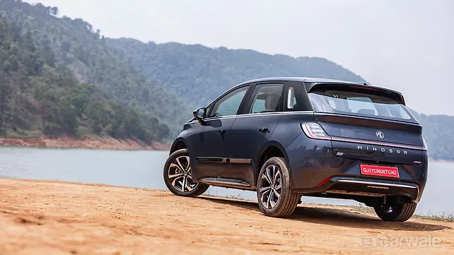 MG Windsor Pro First Drive Review - CarWale