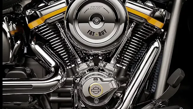 Harley-Davidson Fat Boy Gray Ghost: Image Gallery - BikeWale