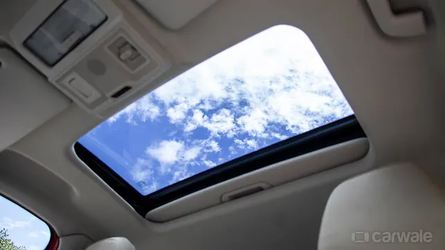 Tata Altroz Facelift First Drive Review - CarWale