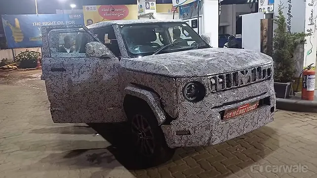 New-gen Mahindra Bolero Spied Again: To Get Flush-fitting Door Handles ...