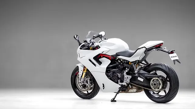 Ducati SuperSport 360 view - BikeWale