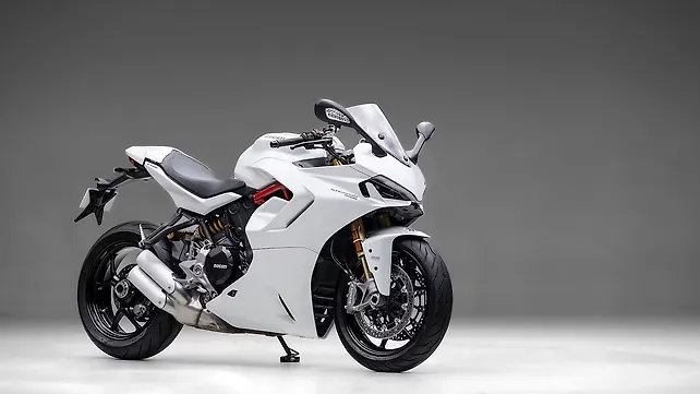 Ducati SuperSport 360 view - BikeWale