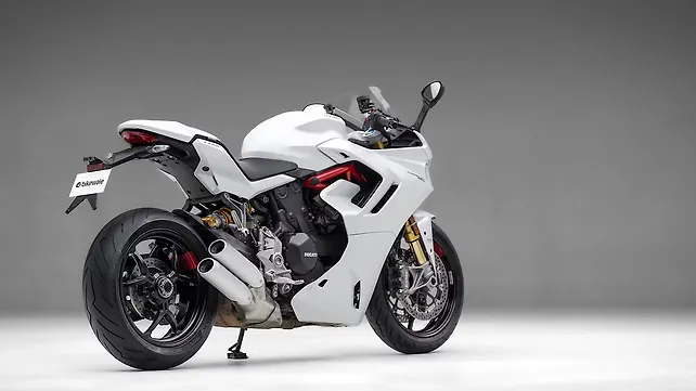 Ducati SuperSport 360 view - BikeWale