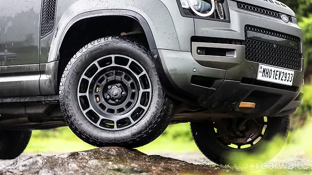 Land Rover Defender Octa First Drive Review - CarWale