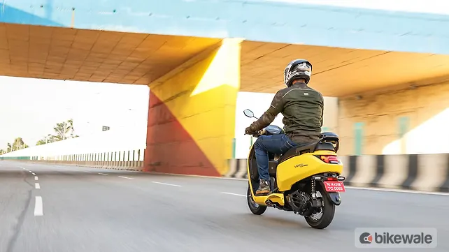 Vida VX2: First Ride Review - BikeWale