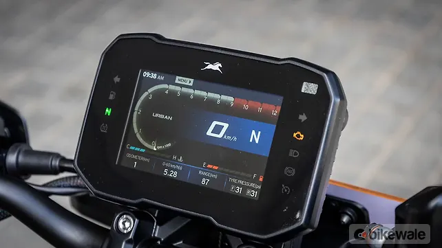 2025 TVS Apache RTR 310: First Ride Review - BikeWale