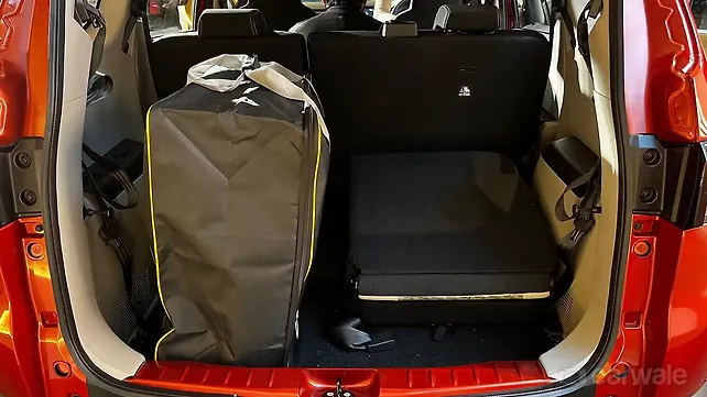 2025 Renault Triber Facelift Accessorised Version: Now in Pictures ...