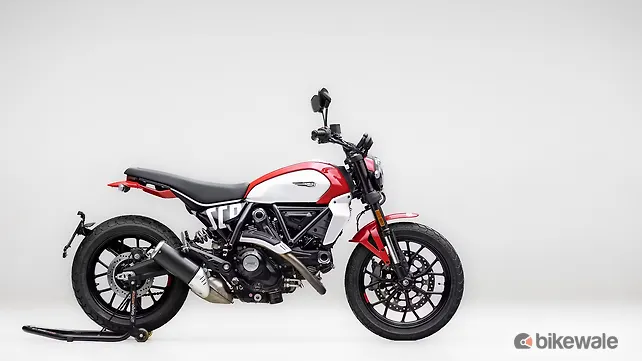 Ducati Scrambler Icon 360 view - BikeWale