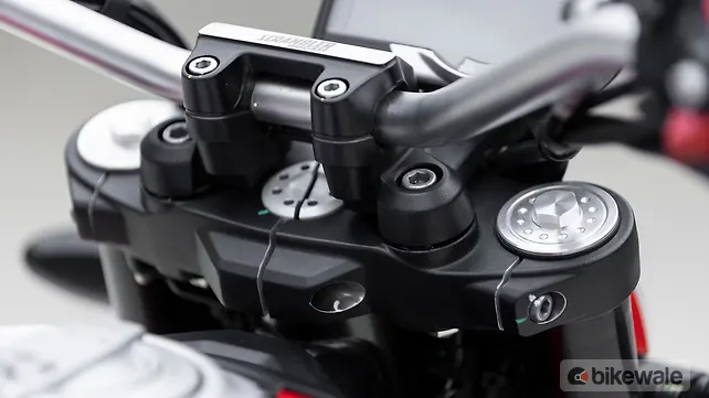 Ducati Scrambler Icon 360 view - BikeWale