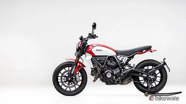 Ducati Scrambler Icon 360 view - BikeWale