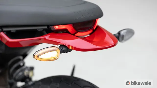 Ducati Scrambler Icon 360 view - BikeWale