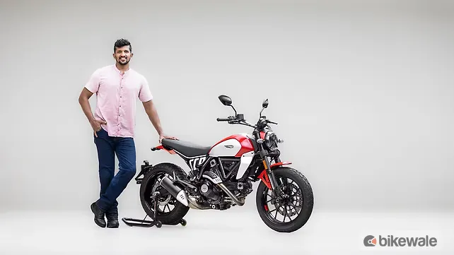 Ducati Scrambler Icon 360 view - BikeWale