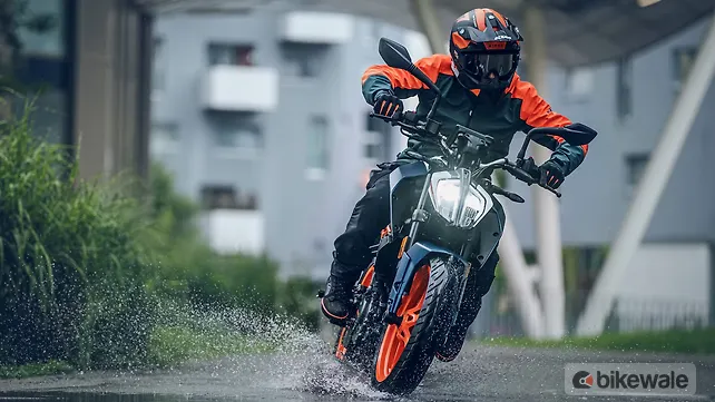 KTM 160 Duke Launched in India at Rs. 1.85 Lakh - BikeWale