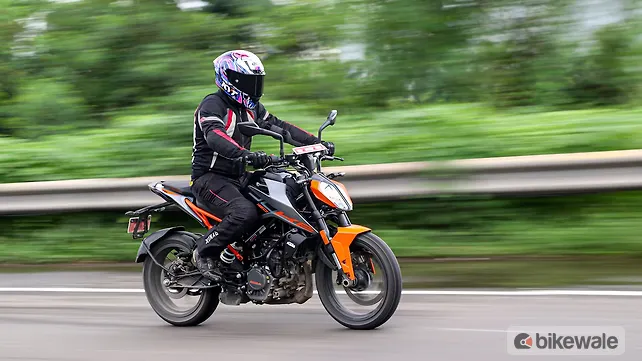 KTM 160 Duke: First Ride Review - BikeWale
