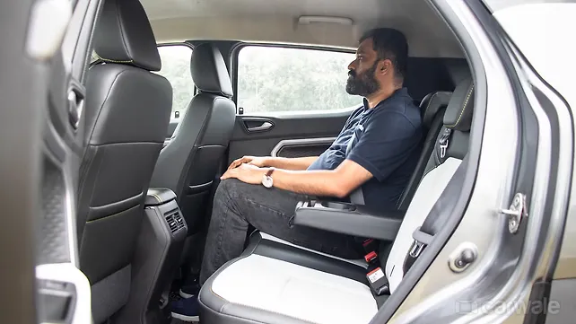 Renault Kiger 2025 Facelift First Drive Review - CarWale