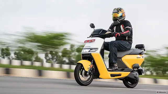 Ather Rizta Z Gets Touchscreen Functionality via OTA Update - BikeWale