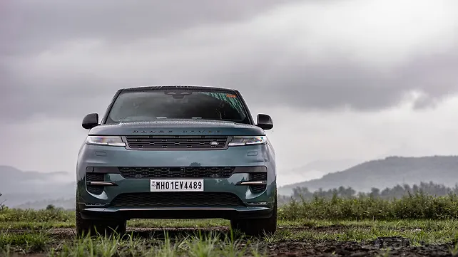 Range Rover Sport HSE Dynamic Diesel First Drive Review - CarWale