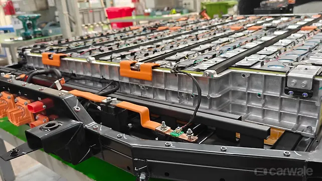 MG Windsor EV Pro and Comet: Inside the Battery Pack Production - CarWale
