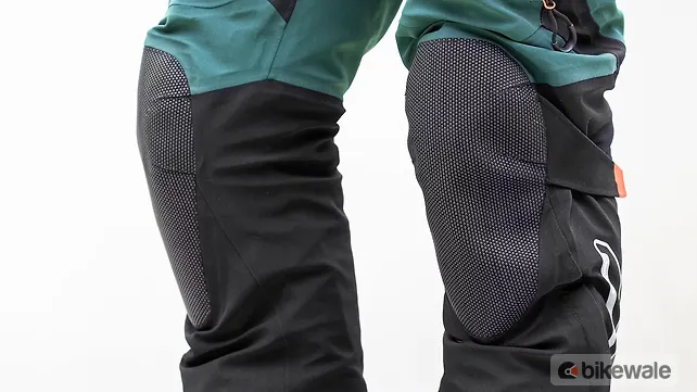 Royal Enfield Adventurer XT Riding Jacket and Pant: An Introduction ...