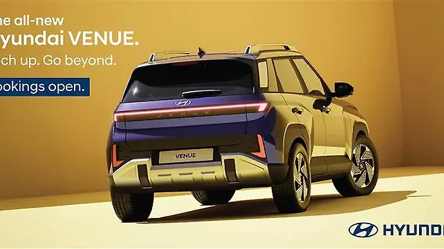 Hyundai Unveils All-New Venue, Bookings Now Open | CarTrade