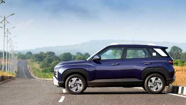 2025 Hyundai Venue Diesel Automatic First Drive Review | CarTrade