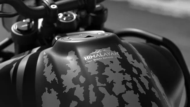 Royal Enfield Himalayan Mana Black: Image Gallery - BikeWale