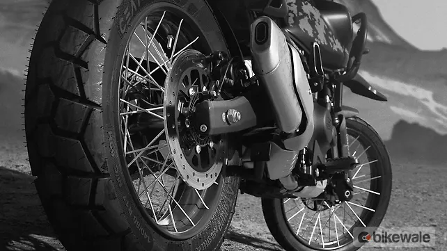 Royal Enfield Himalayan 450 Mana Black Launched: What’s New? - BikeWale