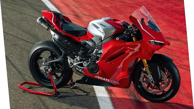 Ducati Panigale V4 R debuts at Rs 84.99 lakh, finds first home in Chennai