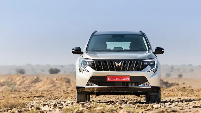 Mahindra XUV 7XO Diesel Manual First Drive Review - CarWale