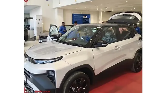 Tata Punch Facelift CNG Arrives at Dealerships: Launch Next Week - CarWale