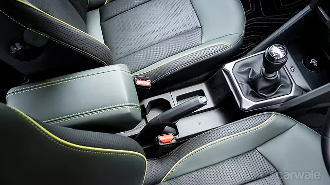 Renault Duster Turbo Petrol Manual First Drive Review - CarWale