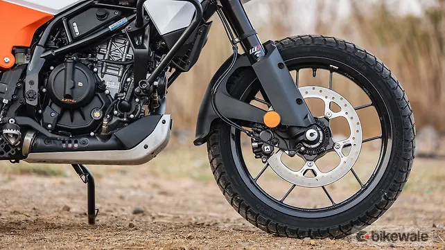 KTM 390 Adventure Price - Mileage, Images, Colours | BikeWale