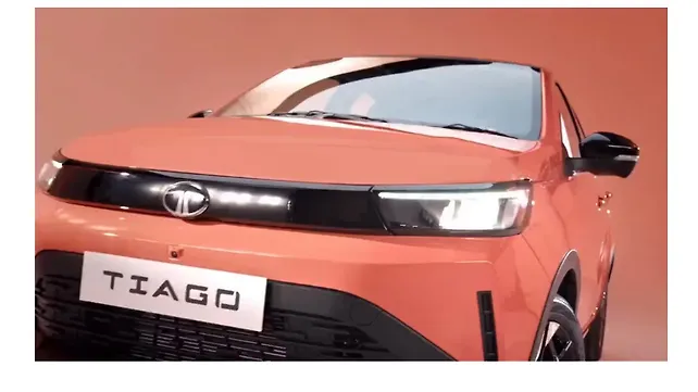 2026 Tata Tiago CNG Key Features Revealed: To Get Paddle Shifters - CarWale