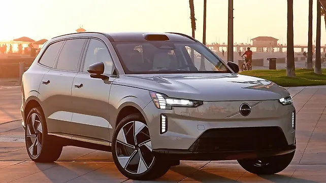 Volvo EX40 Discontinued in India, 2 New Cars to Launch in 2026 - CarWale