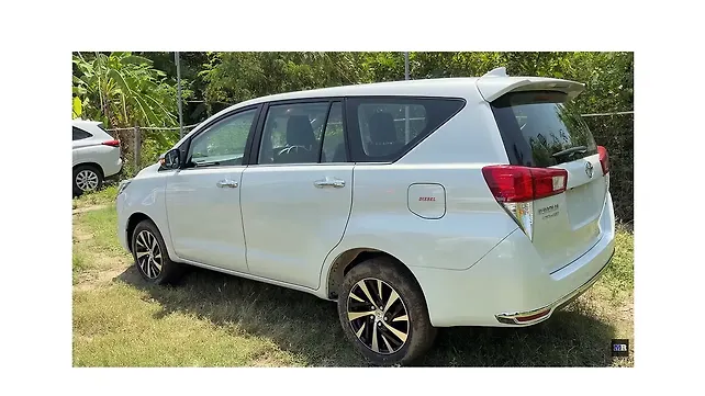 2026 Toyota Innova Crysta Reaches Local Dealer Yards - CarWale