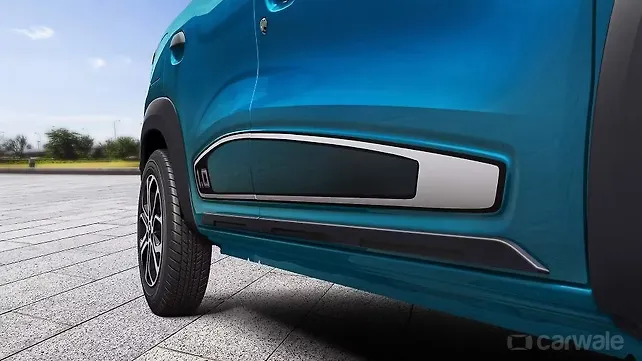 2019 Renault Kwid - Top 5 accessories - CarWale