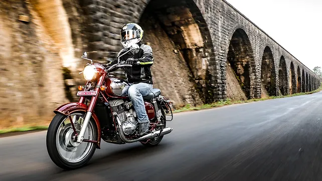 Jawa Standard Price (BS6!), Mileage, Images, Colours, Specs - BikeWale