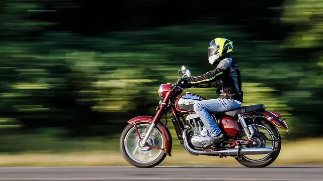 Jawa Standard Price, Images & Used Standard Bikes - BikeWale