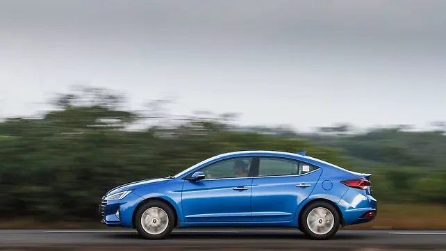 Hyundai Elantra Driven: Now in Pictures - CarWale
