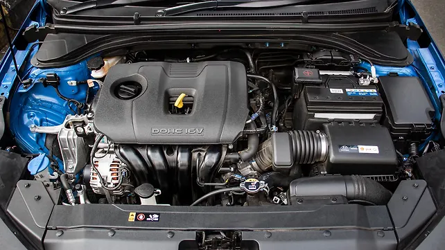 Hyundai Elantra Driven: Now in Pictures - CarWale