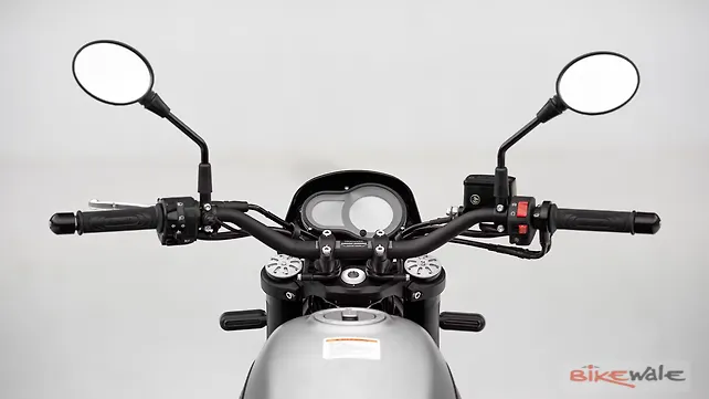 Benelli Leoncino 500: Road Test Review - BikeWale