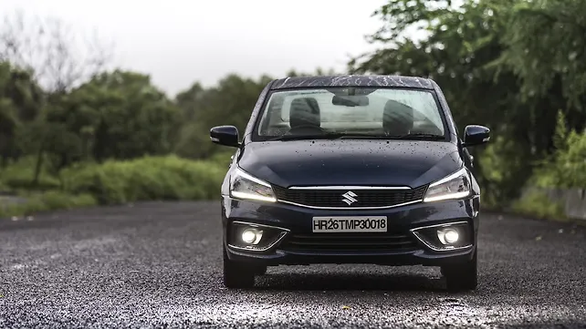 Maruti Ciaz Review: Pros and Cons - CarWale