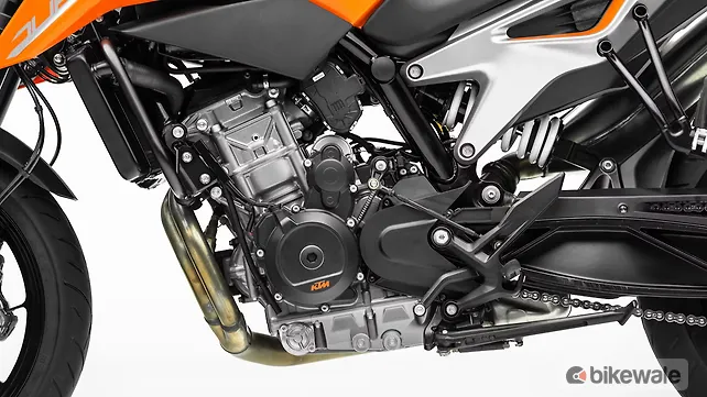 2019 KTM 790 Duke: Road Test Review - BikeWale
