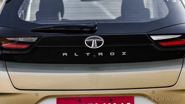 Tata Altroz 1.2 Petrol First Drive Review - CarWale